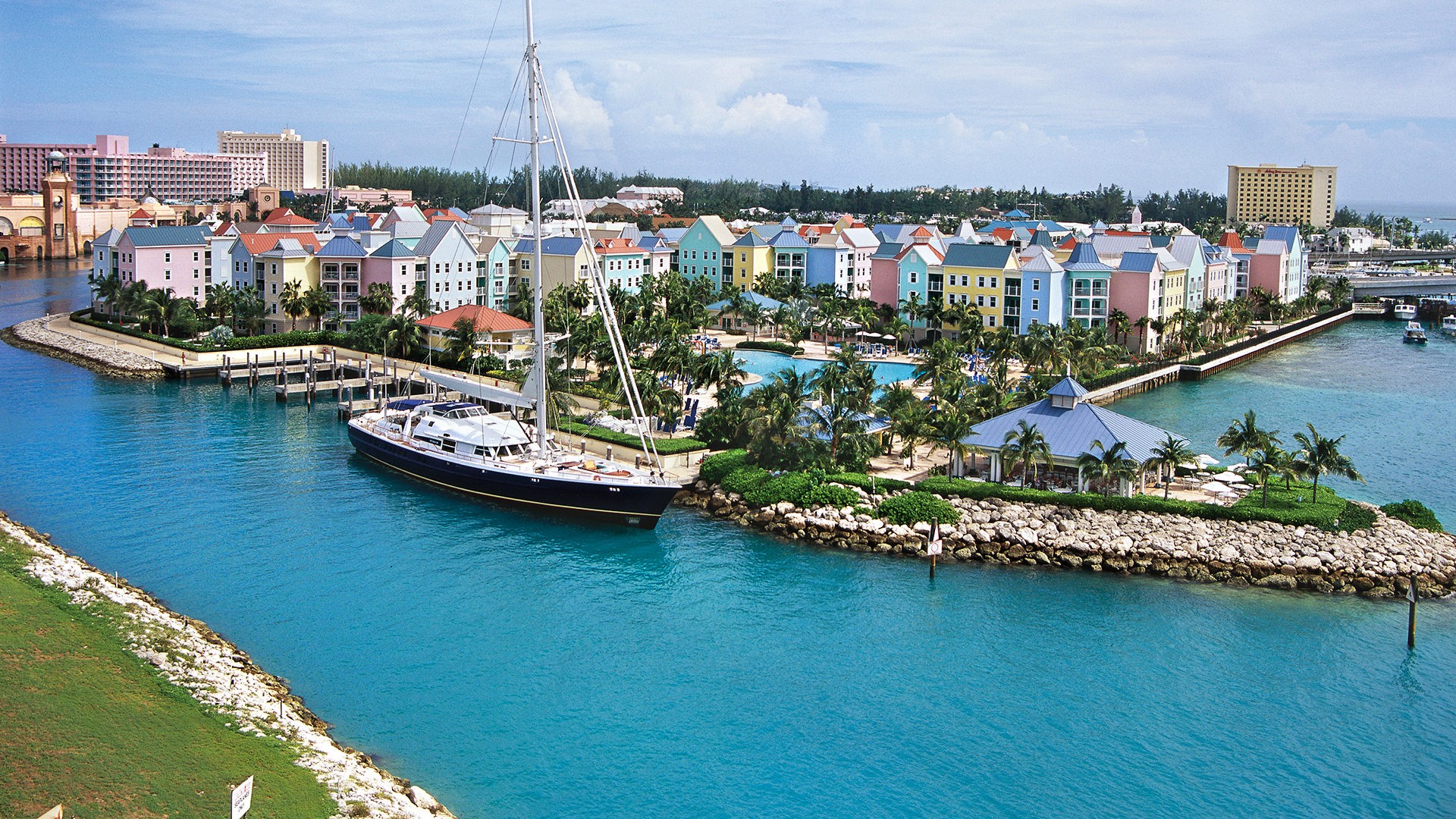 Harborside Resort at Atlantis | Nassau Paradise Island, Bahamas Harborside Resort at Atlantis | Nassau Paradise Island, Bahamas